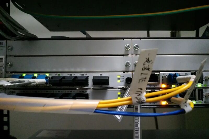 RRUとBBUとは何ですか - Fibconet 通信